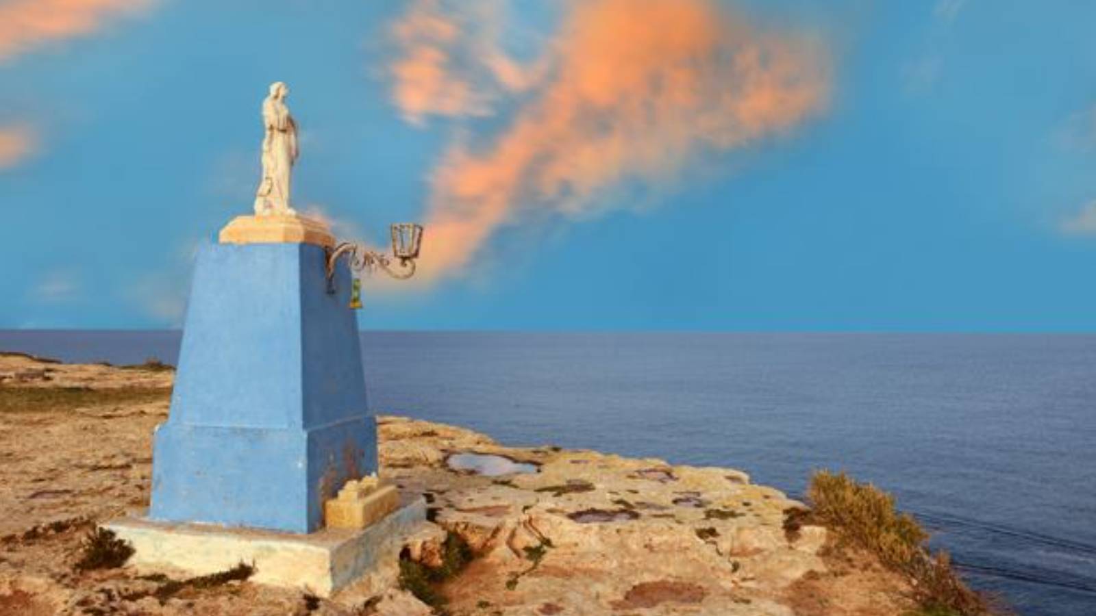 Intqal Li L-Istatwa Tal-Madonna Tal-Aħrax Ta' 150 Sena Tinsab Fil-Periklu